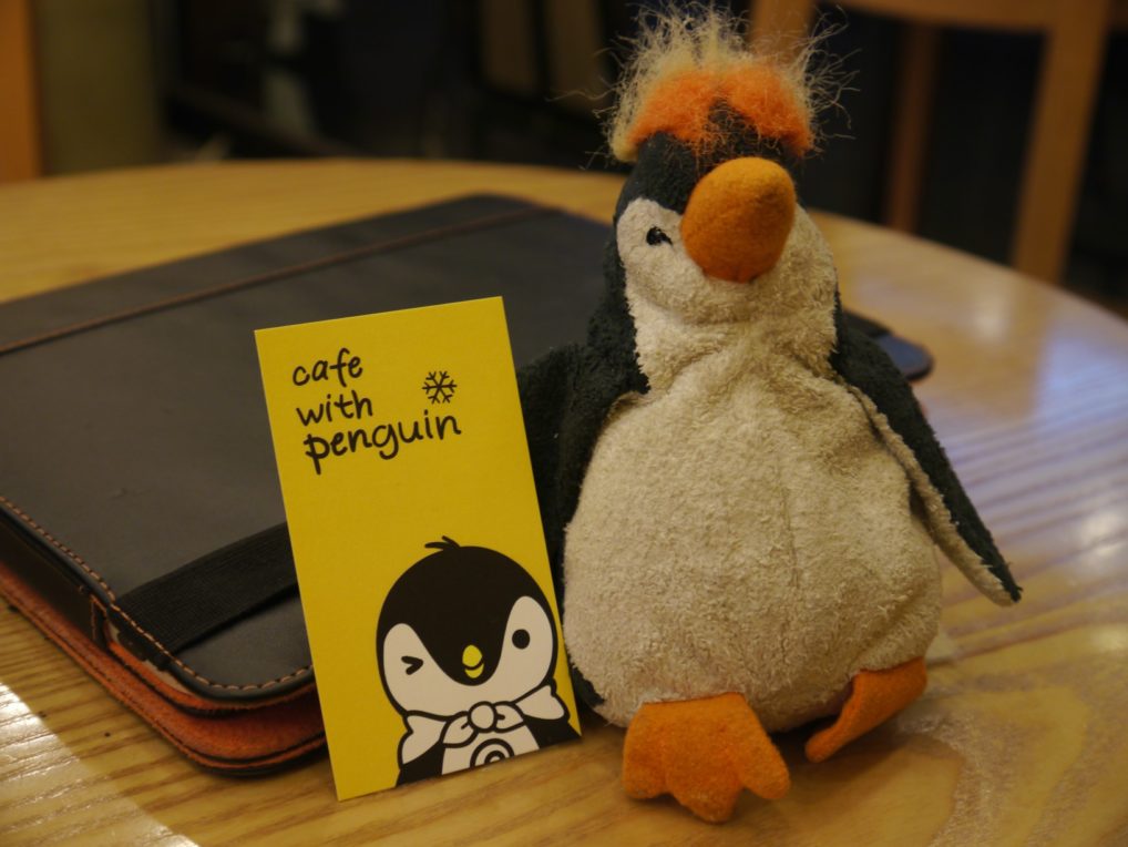 Cafe with Penguin & 1st Penguin - Penguin Cafes in Seoul - Ja(a)pan