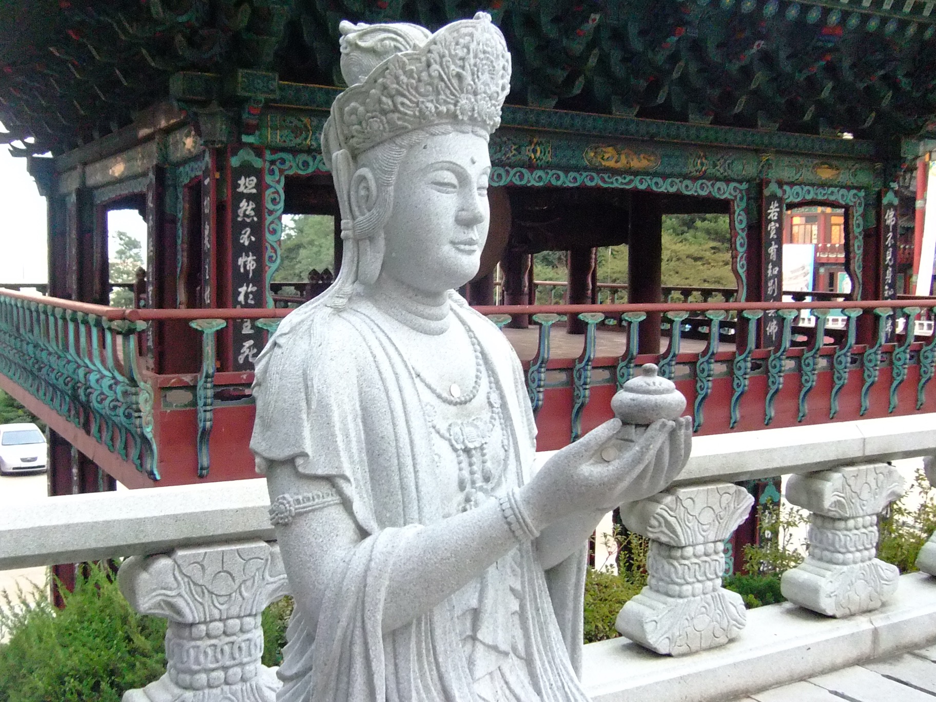 Temples in Busan: Samgwang Temple (Samgwangsa) - Ja(a)pan