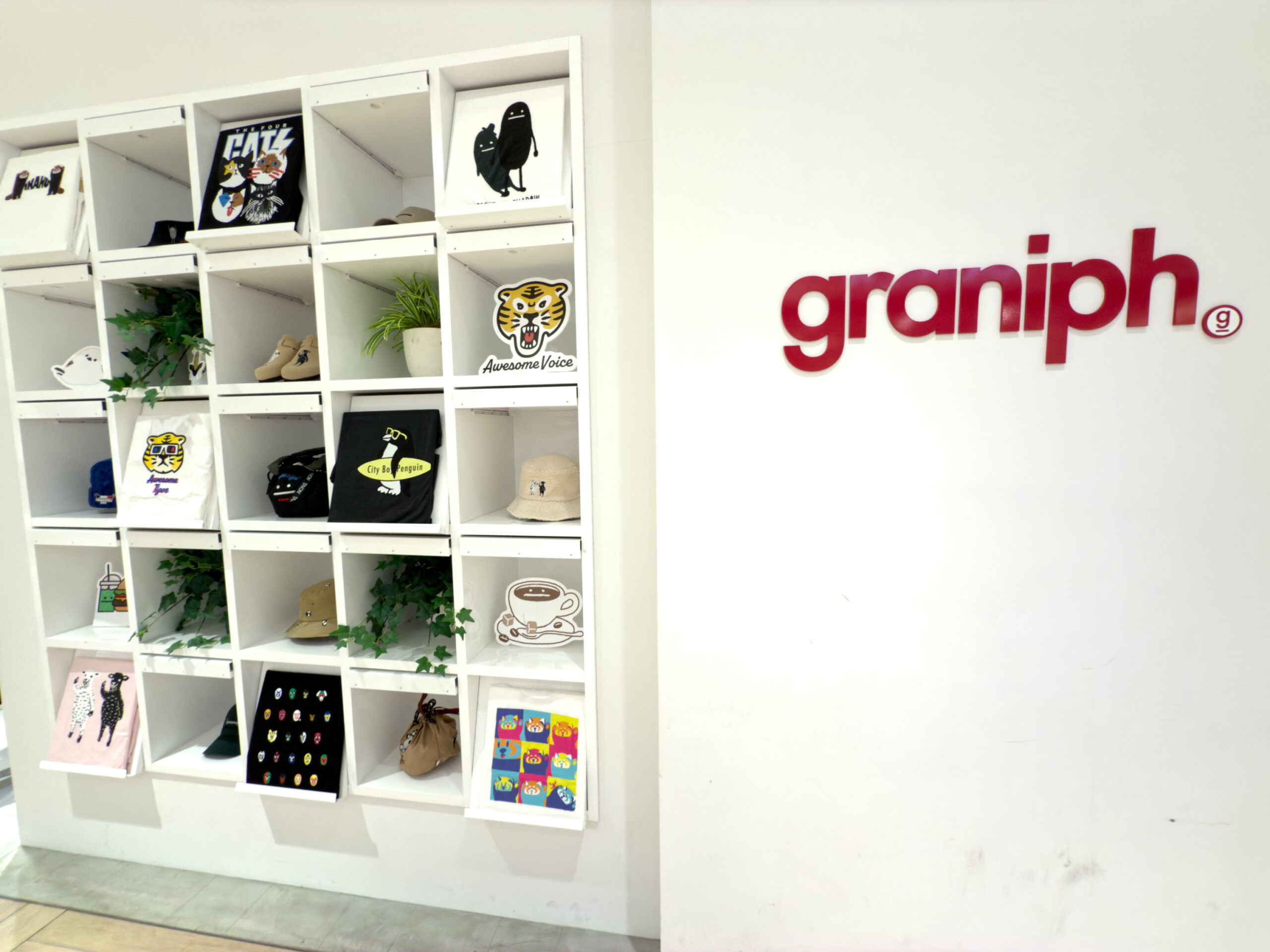 Graniph Japan: Still the place for design shirts? - Ja(a)pan